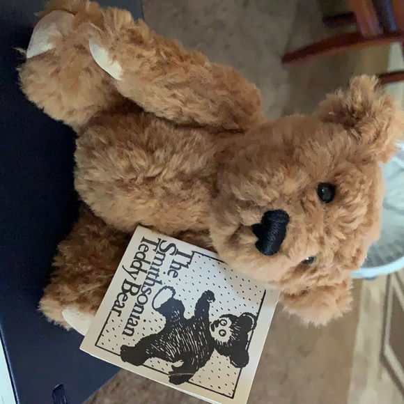 Smithsonian | Other | Nwt Smithsonian 8 Teddy Bear | Poshmark